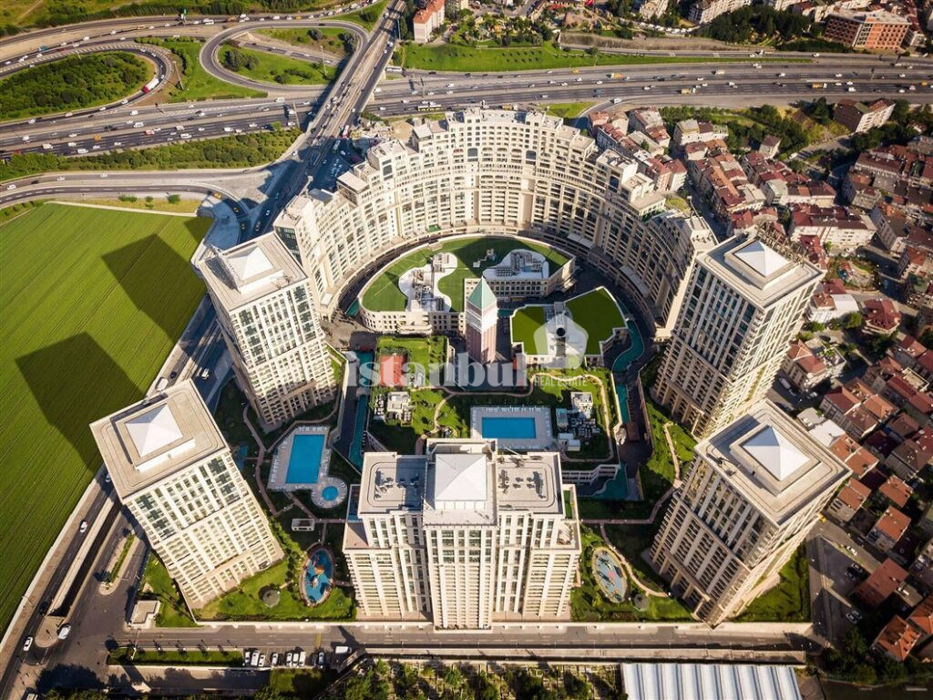 Venezia Mega Outlet Shopping and Leisure in Istanbul